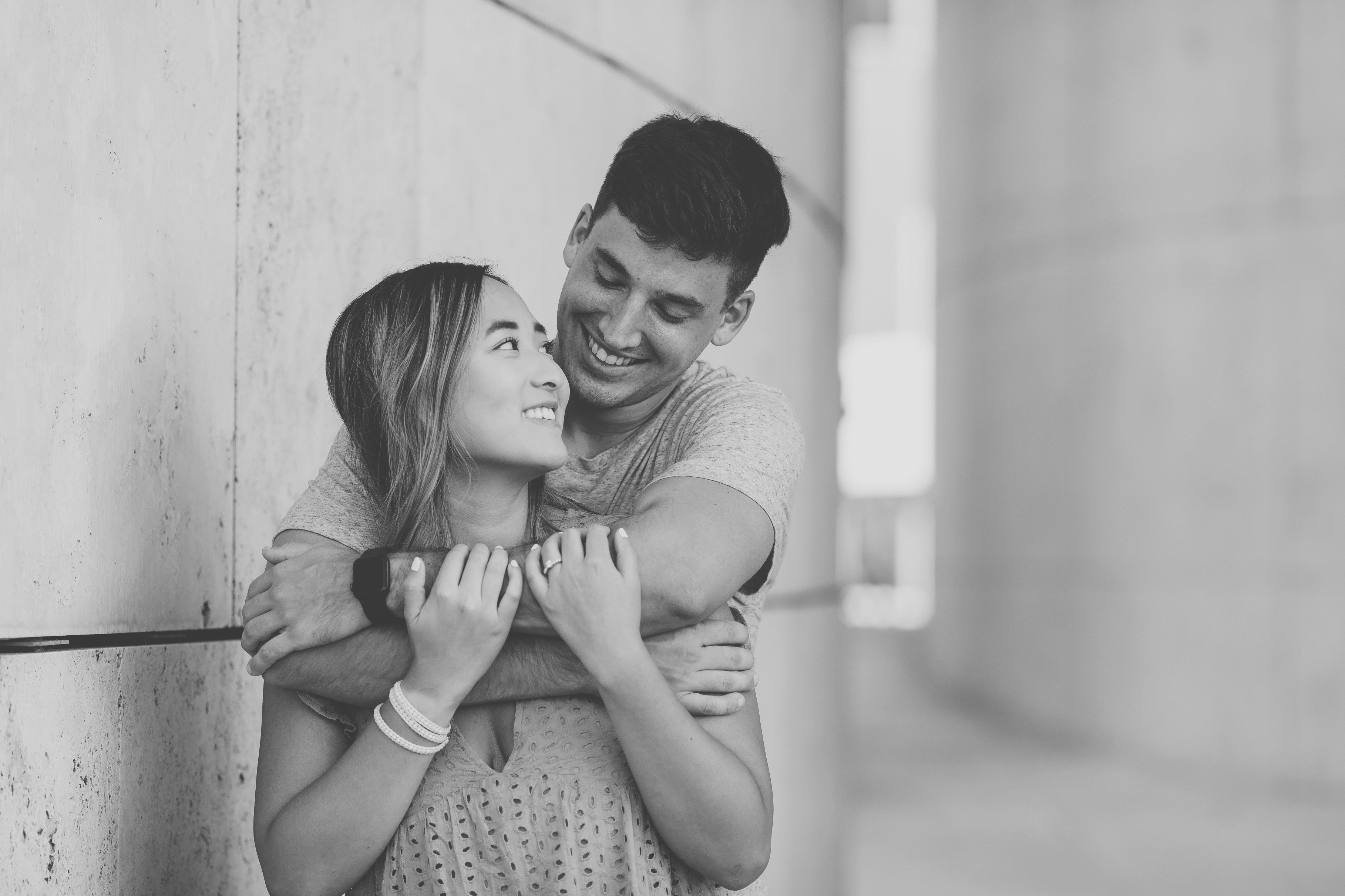 Jenna + Matt - Smale Riverfront Park - Cincinnati Engagement Photographers