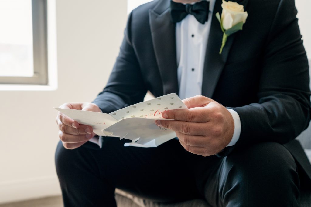 Alyssa + Keith - Renaissance Hotel - Cincinnati Wedding Photographers