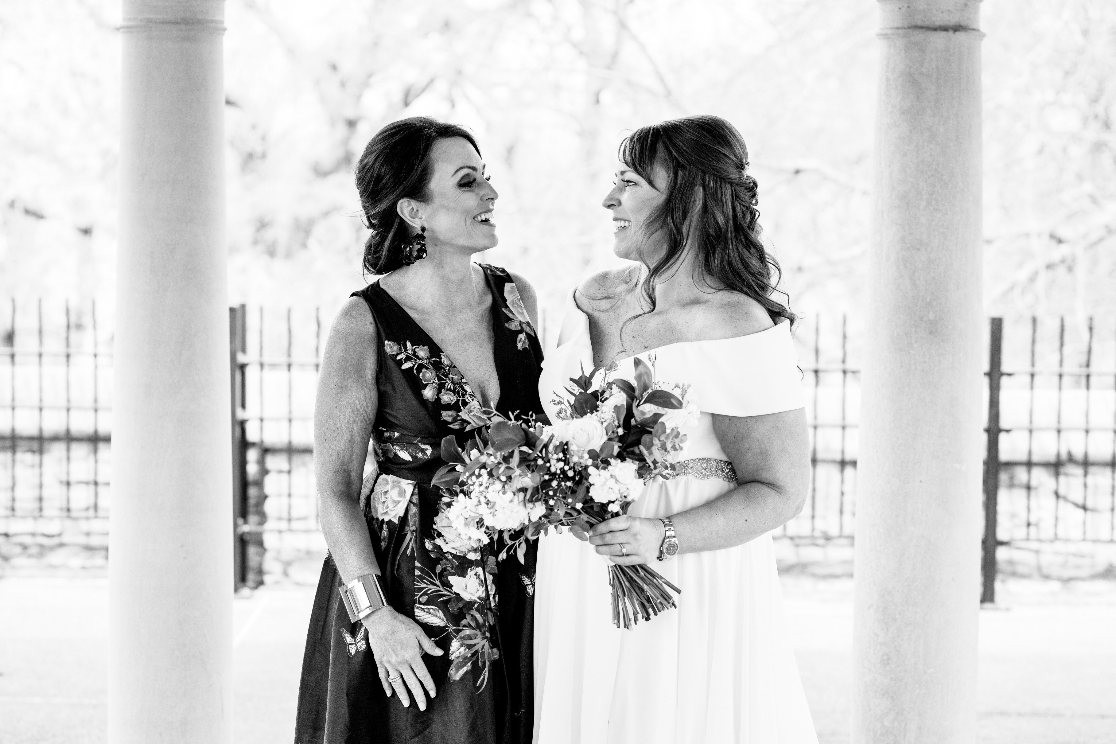 Mindy + Eric - Jeff Ruby's Precinct - Cincinnati Wedding Photographers