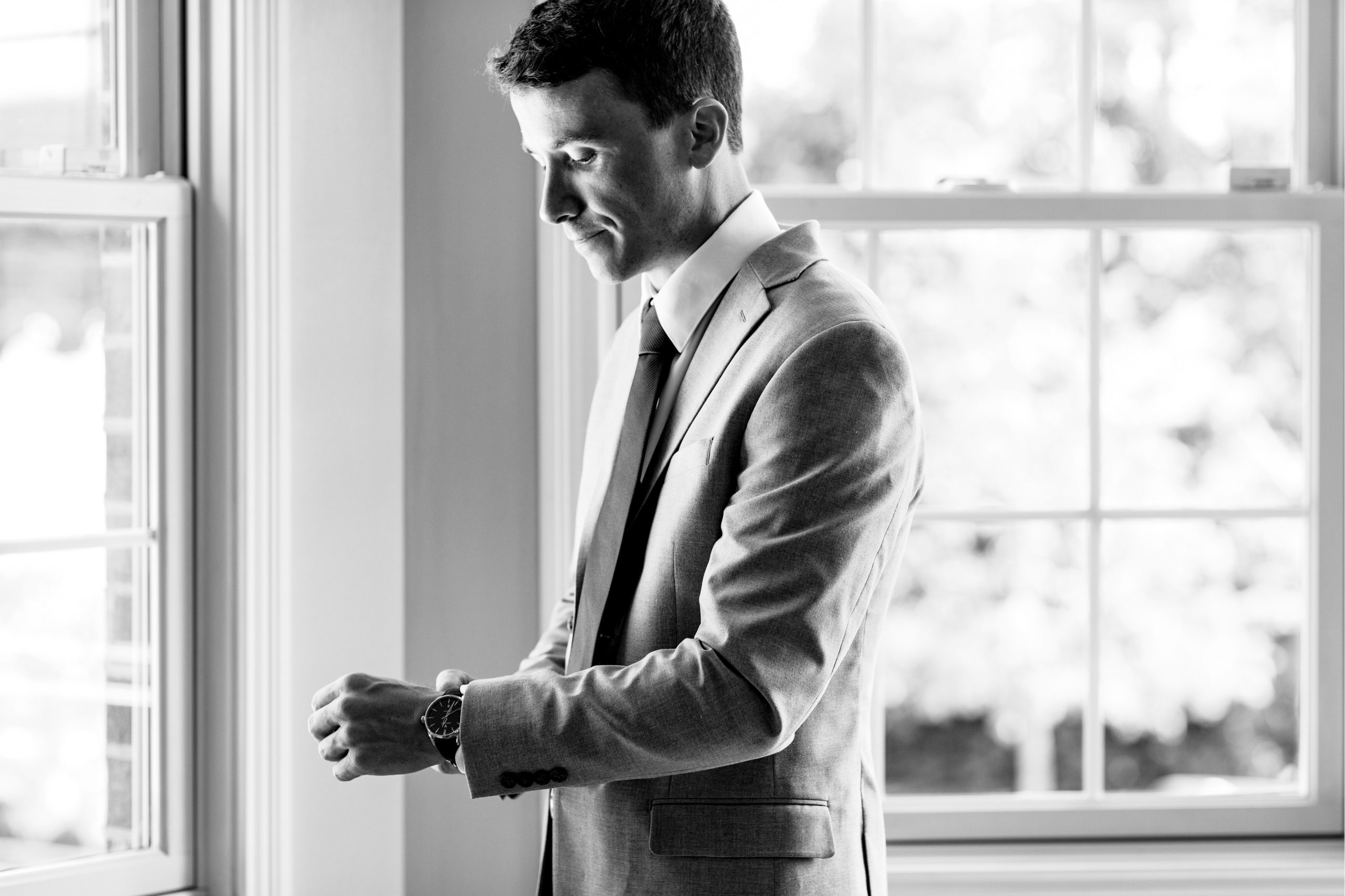 Claire + JT - Cincinnati Union Terminal - Cincinnati Wedding Photographers