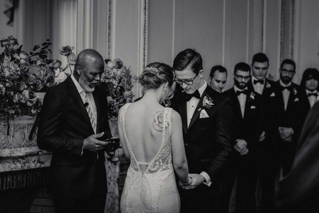 Allison + David - Cincinnati Club - Cincinnati Wedding Photographers